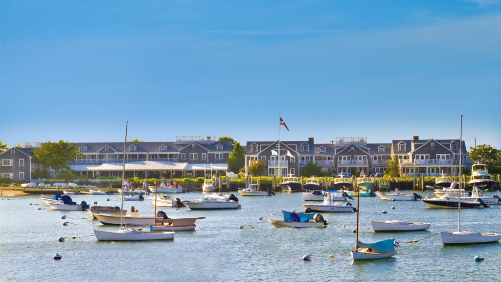 10 Captivating East Coast Hotels for a Storybook Summer
